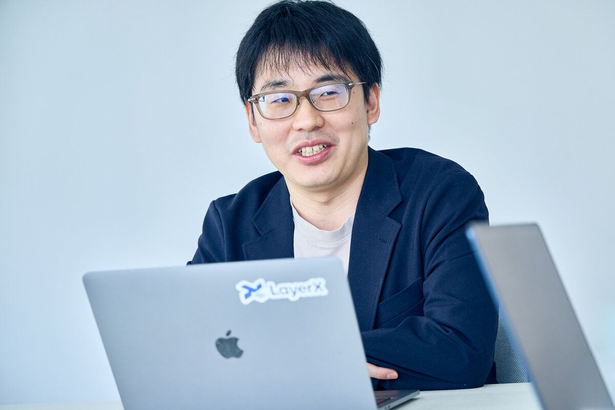 Flatt Securityが、今向き合う壁。 CEO井手が師と仰ぐ、LayerX福島良典のアドバイスは？ | YOUTRUST Studio