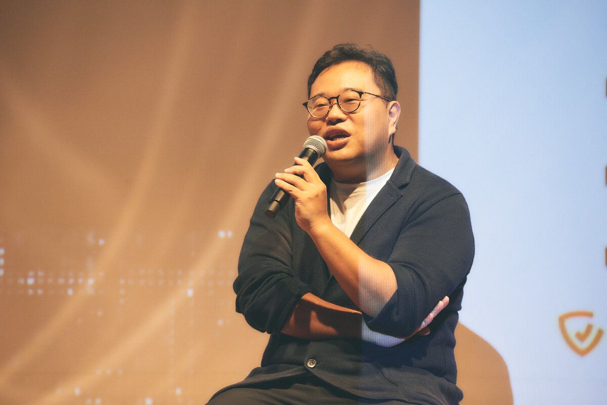 Qiita PMが広木さん長沢さんと語る、アウトプットの変遷とこれから｜プロダクトヒストリーカンファレンス2024 | YOUTRUST Studio