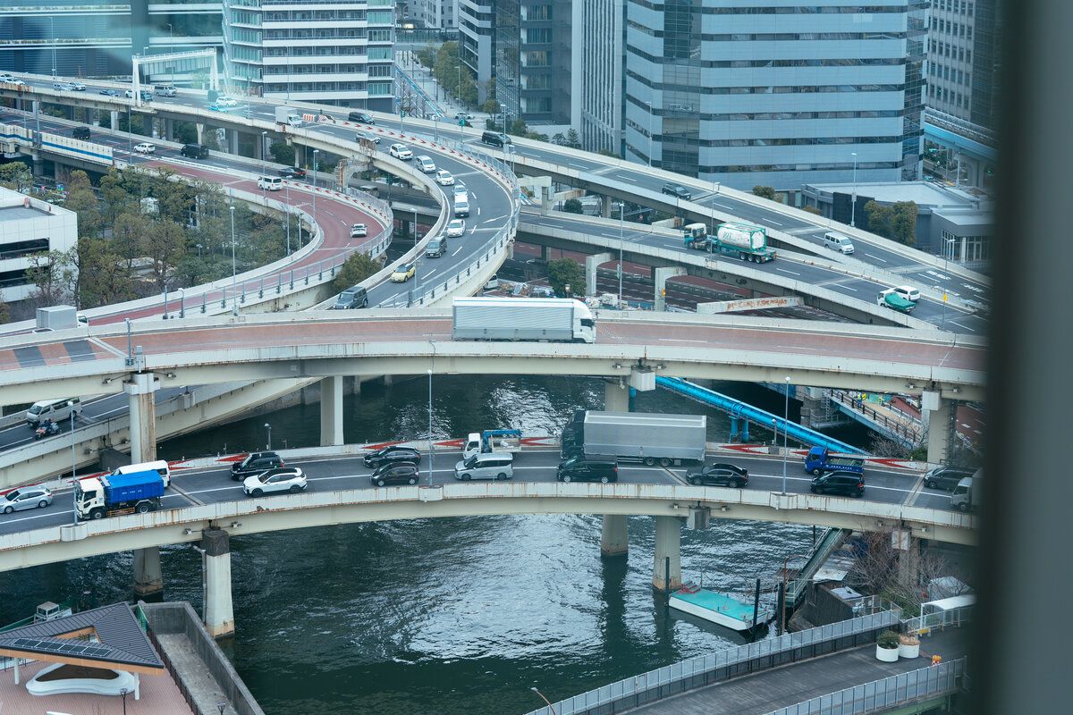 飲食店から、日本のGDPを上げる。“外食産業に人生を賭けた男”が描く未来 | YOUTRUST Studio